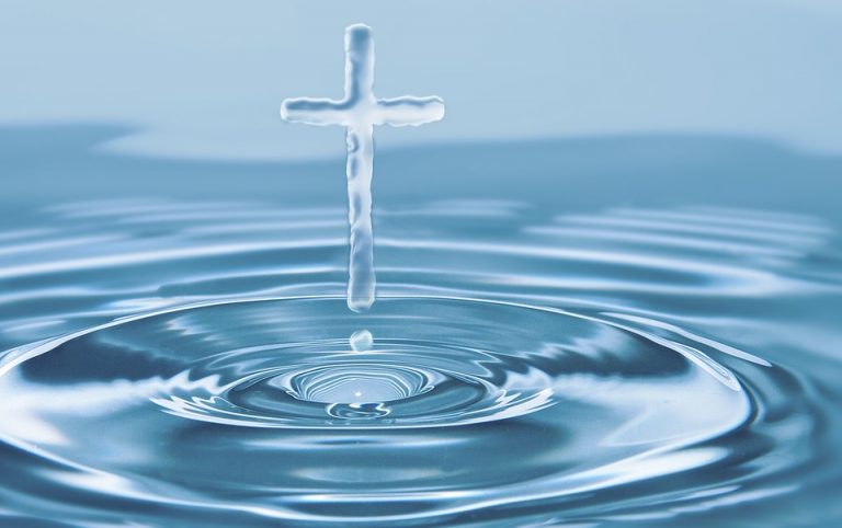 The Role of Water in Religion – Jubileoteresiano